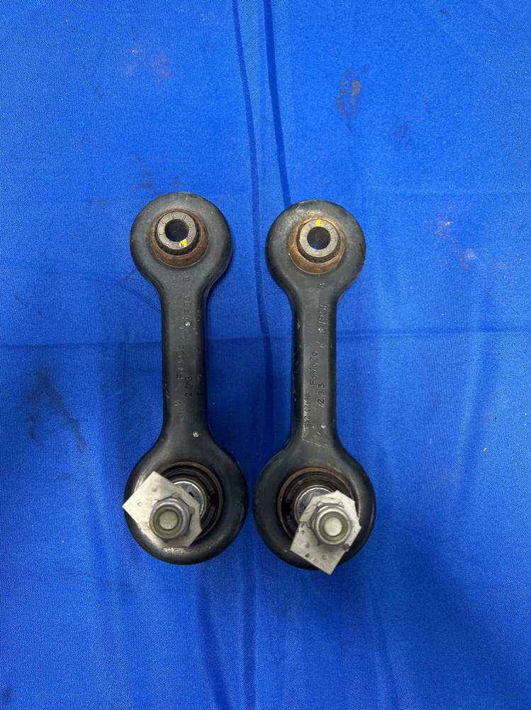 2015 23 Ford Mustang GT Rear Vertical Links Factory Left Right Pair 13 2015-23-ford-mustang-gt-rear-vertical-links-factory-left-right-pair-13