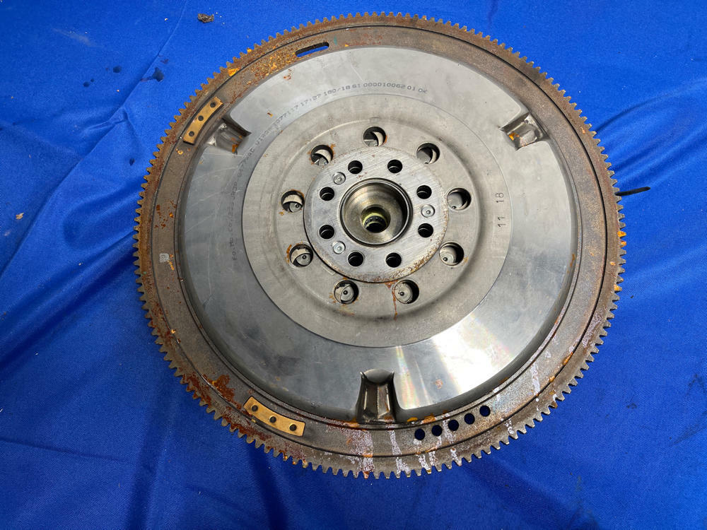 2019-23 Ford Mustang GT Coyote Gen3 Flywheel OEM 29k Miles 139 – Blu ...