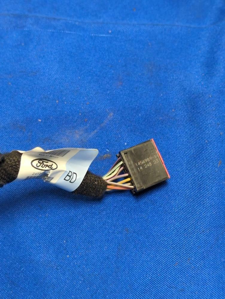 2015-17 Ford Mustang GT 5.0 Coyote Dome Light Harness 172 – Blu Auto Parts