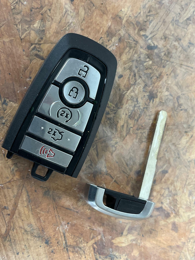 2018 23 Ford Mustang Gt S550 5 0 Key Fob Oem 216 Blu Auto Parts