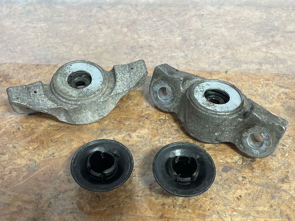 2015-17 Ford Mustang GT 5.0 S550 Rear Shock Mounts 211 – Blu Auto Parts