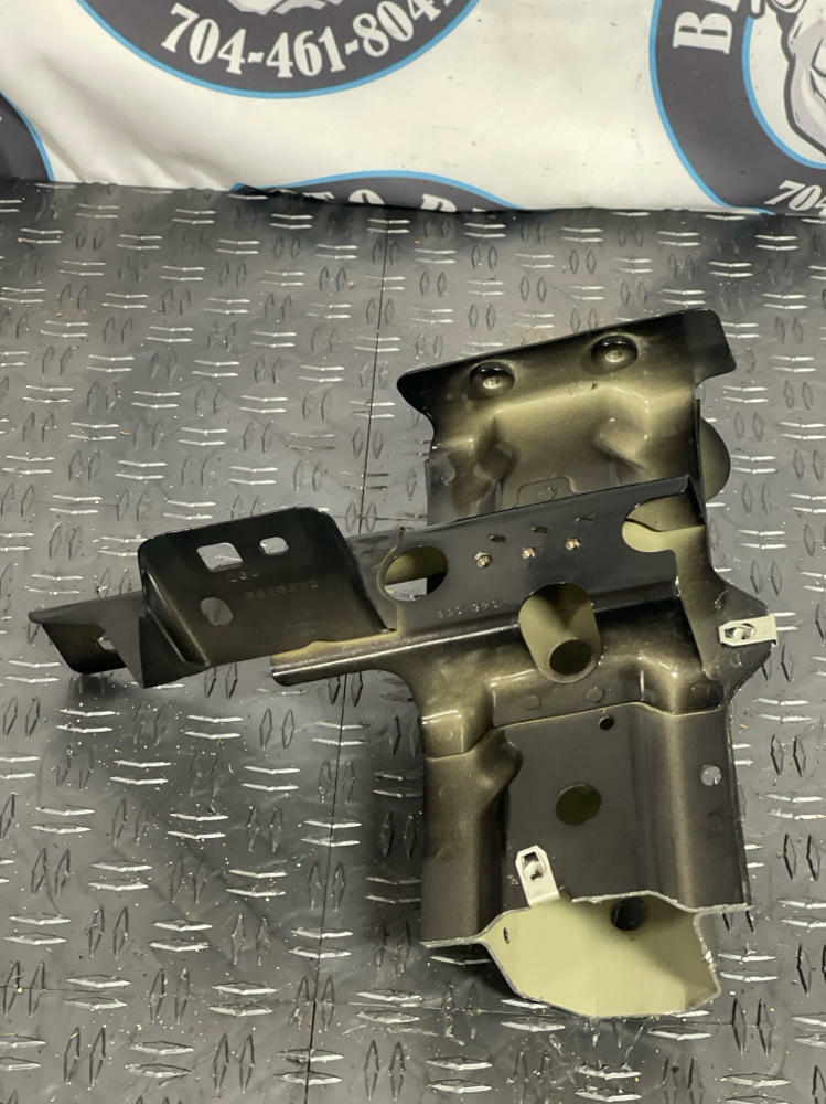 2015-17 Ford Mustang Front RH Pass. Frame Horn (Paint Code G1) 268 ...