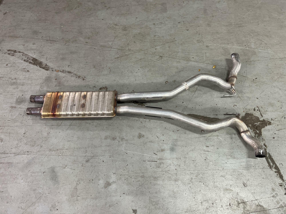 2018-23 Ford Mustang Factory Muffler Resonator Mid Pipe 130 – Blu Auto ...